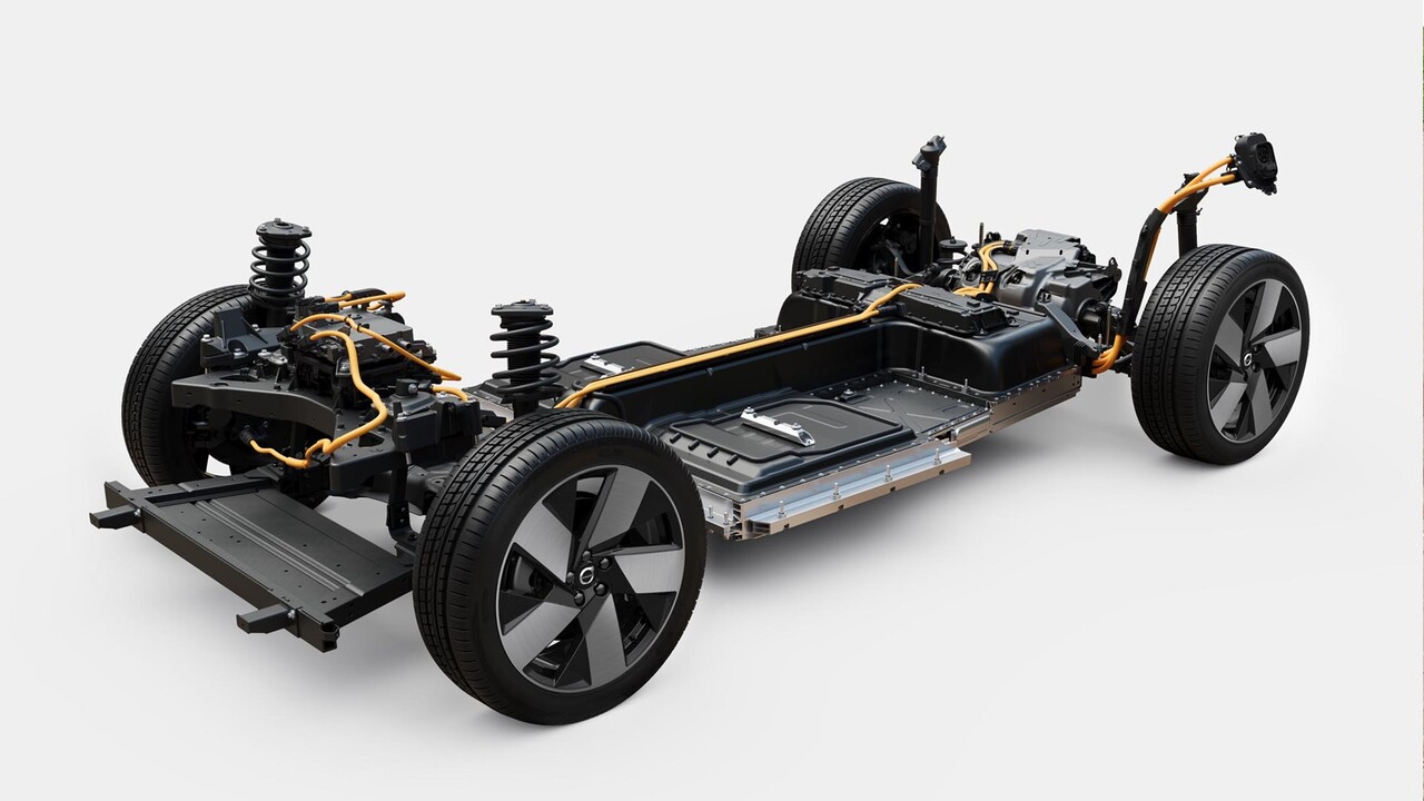 "주행거리 407km까지 늘렸다" 볼보, '2024 C40 리차지' 출시