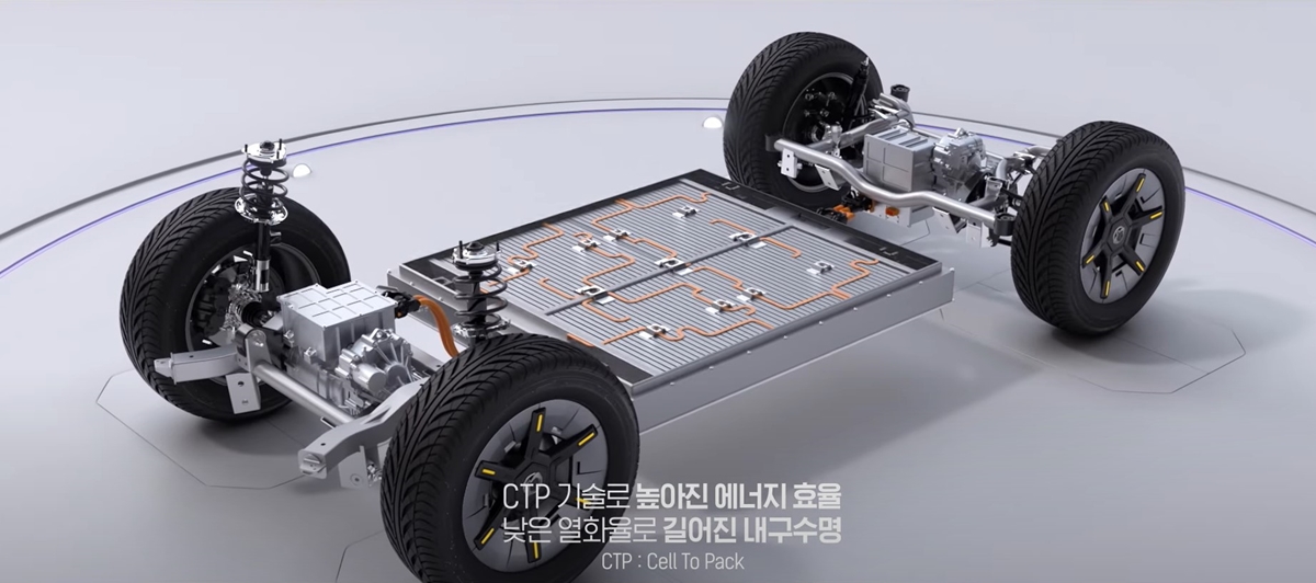 "배터리 보증 100만km" 작정하고 만든 '토레스 EVX' 출시…200만원 가격인하