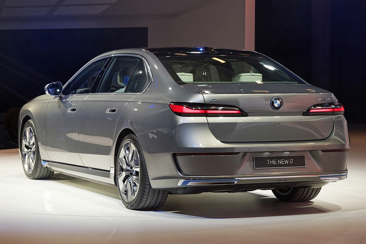 2024년형 BMW 뉴 7시리즈 사전예약…1억4990만원부터