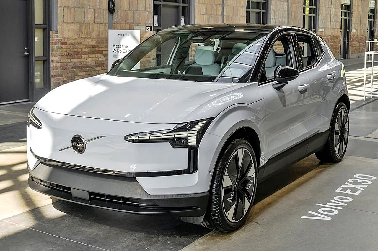 "사전예약 이틀 만에 1000대 돌파"…볼보 EX30 흥행 '청신호'