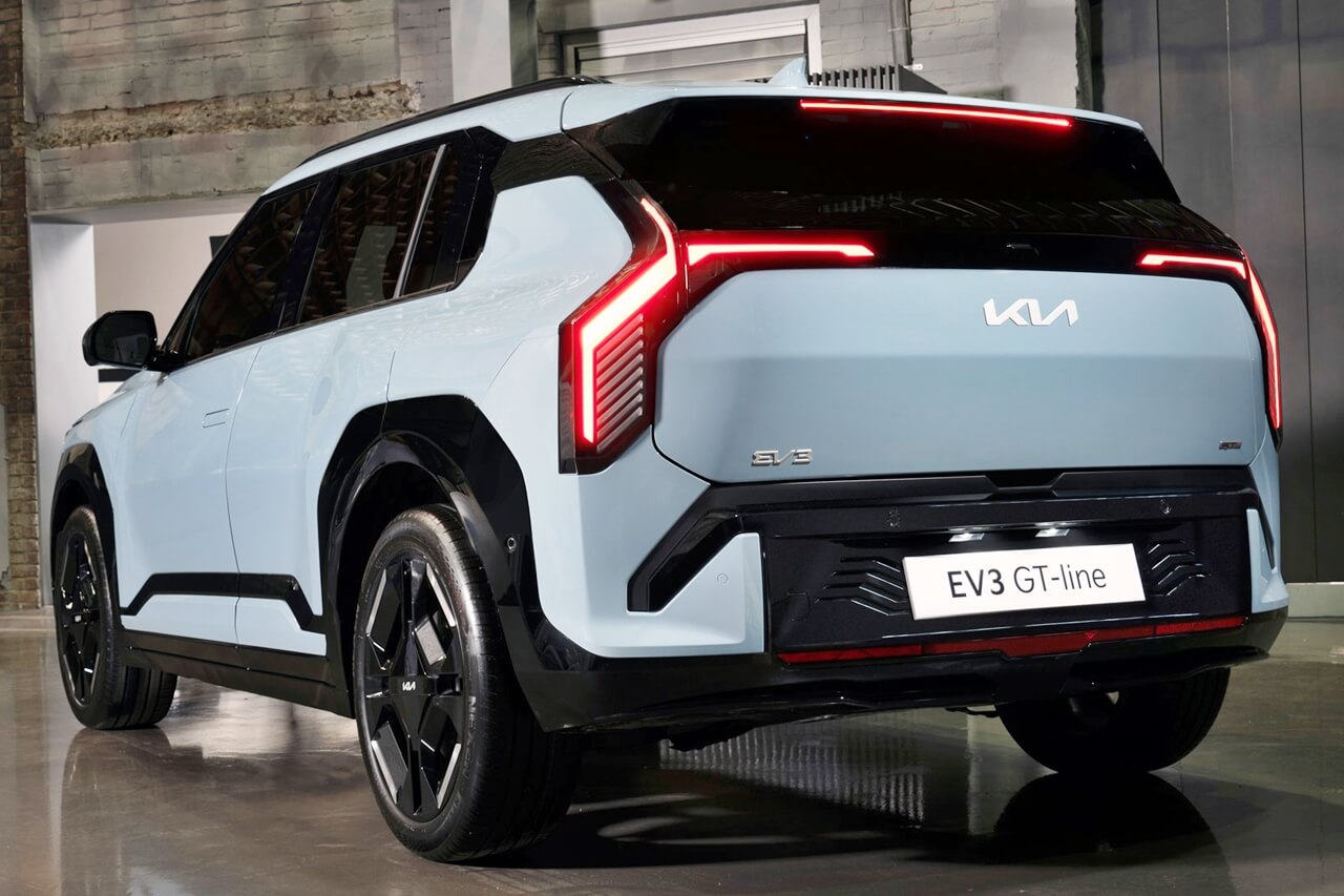 "실구매가 3000만원대"…500km 달리는 기아 'EV3' 계약 돌입
