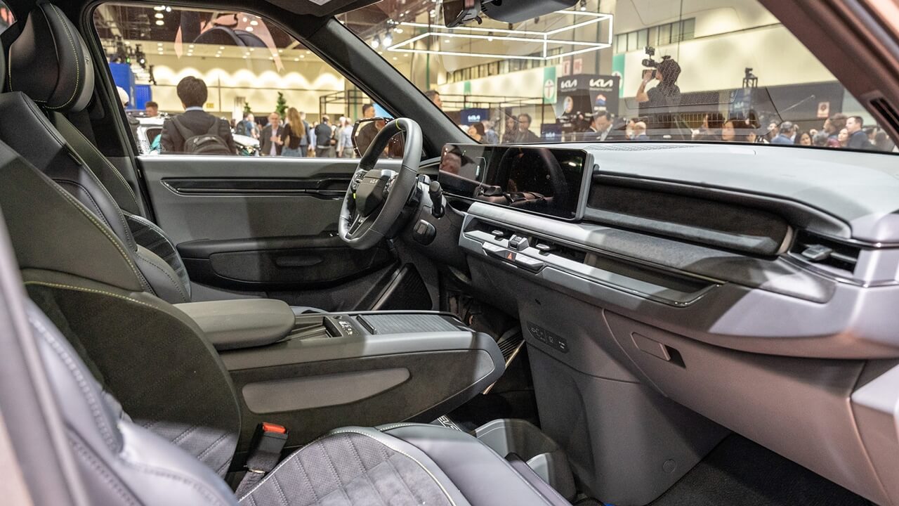 기아, 508마력 고성능 버전 ‘EV9 GT’ 첫선…“프리뷰 전자제어 서스펜션 탑재”