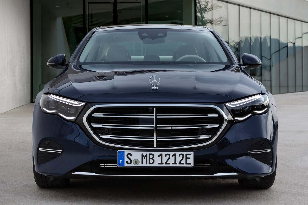 "벤츠 최초 티맵 탑재" E클래스 PHEV 'E350e' 국내 출시