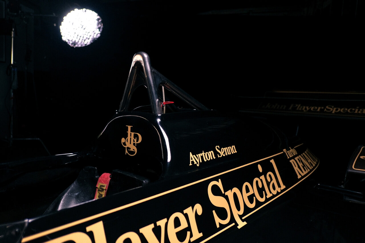 F1 레전드 ‘아일톤 세나’와 ‘로터스 97T’의 화려한 귀환